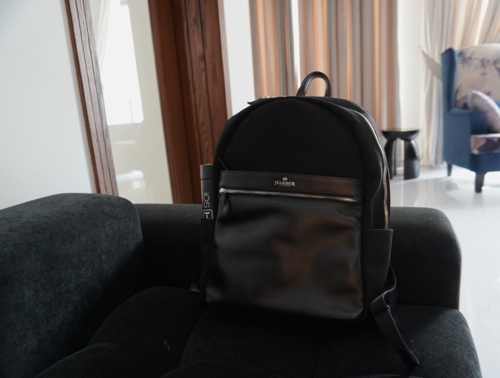 یک کوله پشتی اداری مناسب چه ویژگی هایی باید داشته باشد ؟ - KOMOLIFE