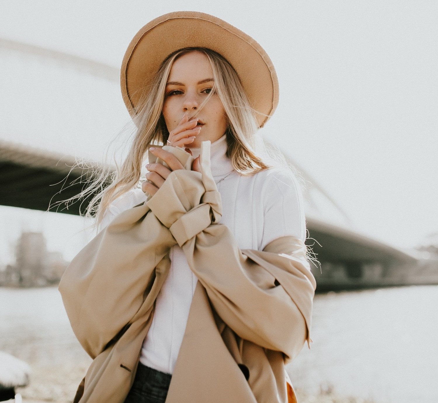 چگونه یک استایل زمستانی جذاب و مینیمال داشته باشیم ؟ - KOMOLIFE