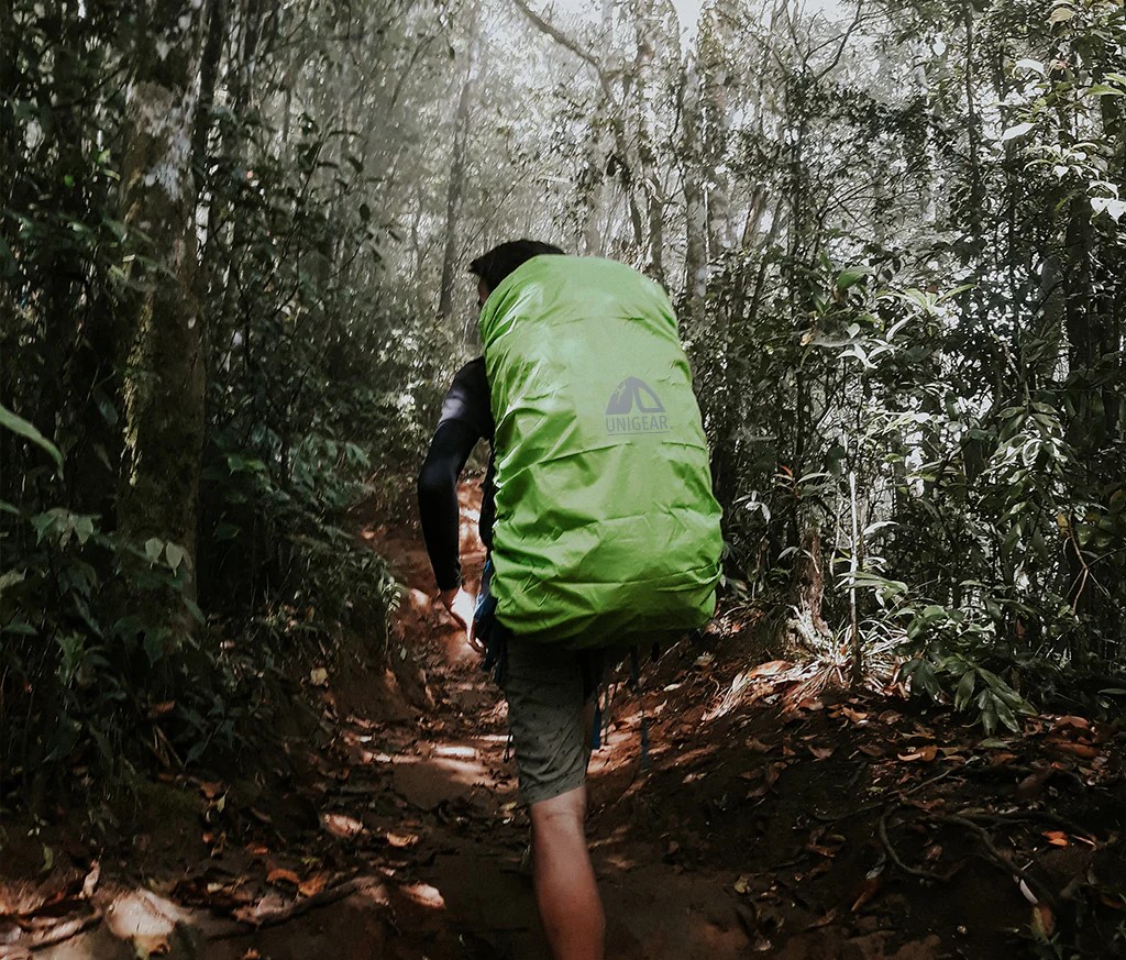 کاور کوله پشتی چه ویژگی هایی باید داشته باشد ؟ - KOMOLIFE