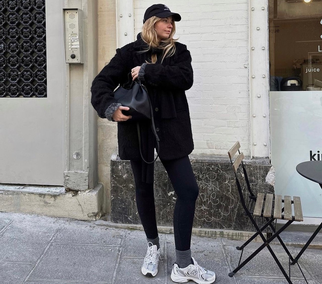 لازمه ی داشتن استایل اسپرت این 6 آیتم هستند - KOMOLIFE